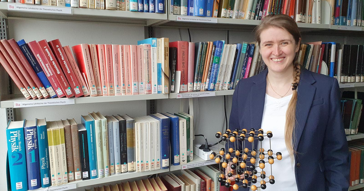 Doris Reiter is the latest addition to the Physics Department - Physik ...